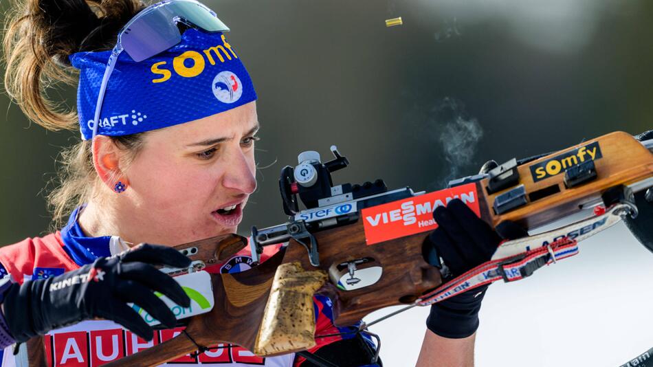 Verurteilte Biathlon-Weltmeisterin Julia Simon muss Sperre fürchten | 1&1