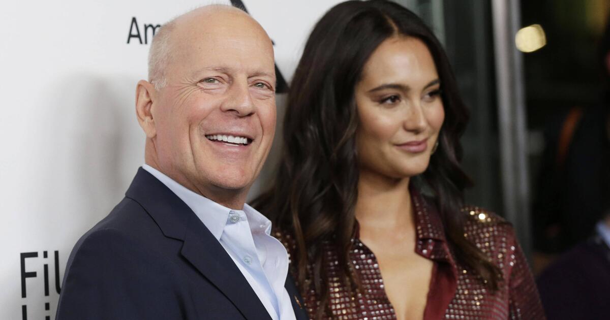 Ehefrau gibt Gesundheits-Update zu Bruce Willis: "Sein Gehirn lässt ihn ...