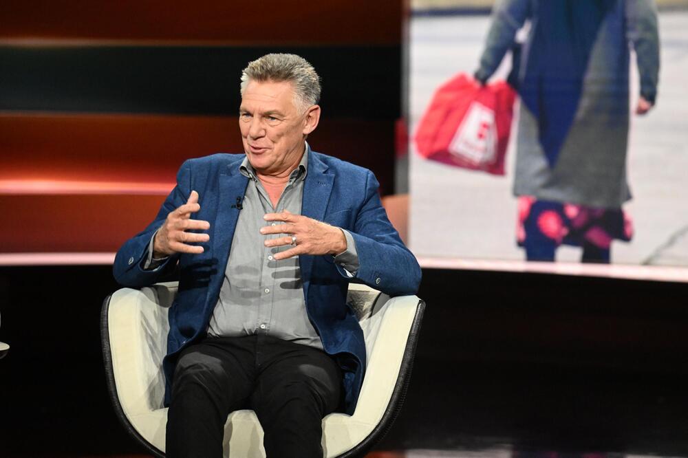 "Markus Lanz": Van Aken warnt vor Nato-Gegenschlag: "Eskalationsgefahr ...