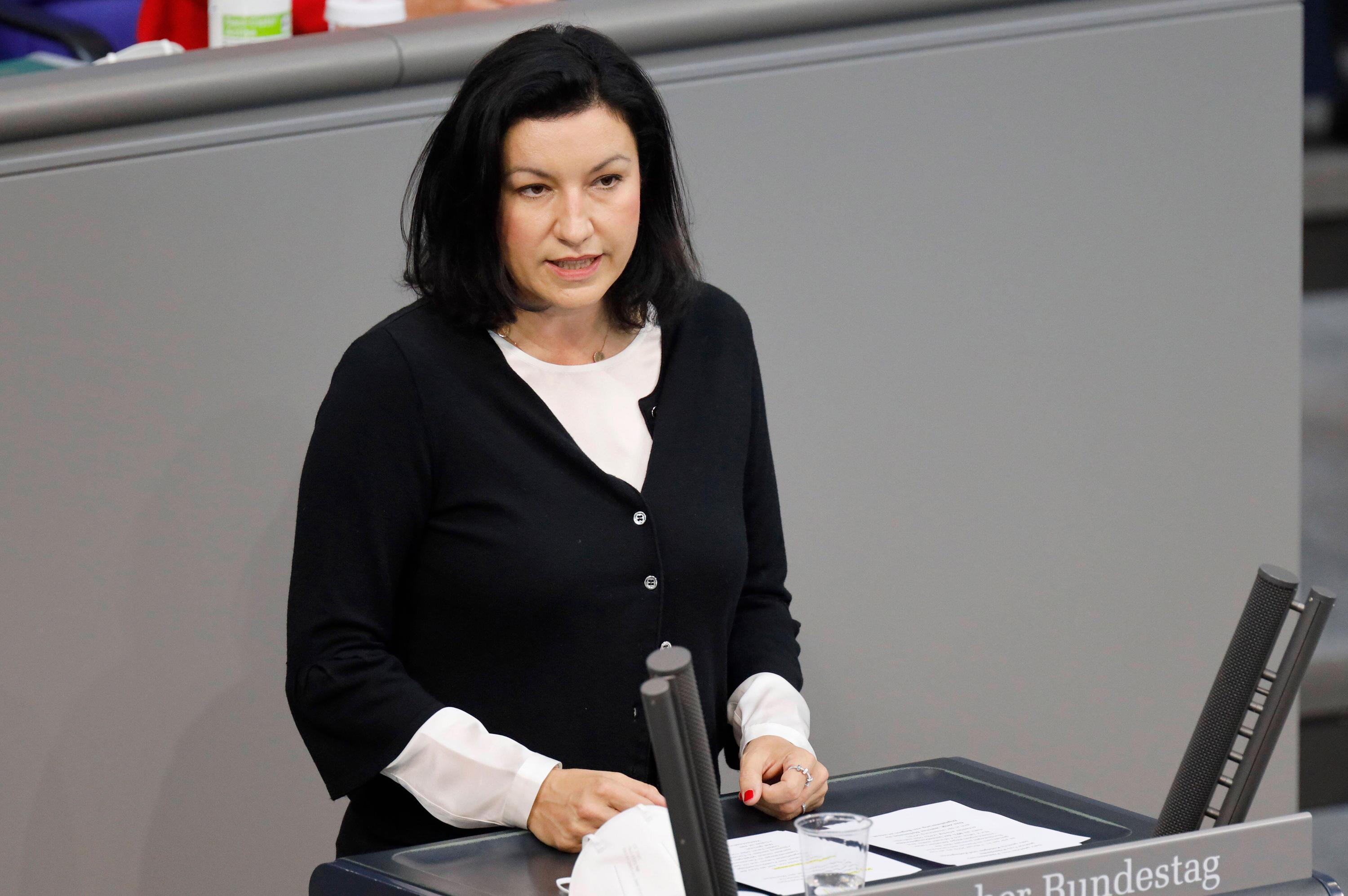 Dorothee Bär | Steckbrief, Bilder und News | 1&1