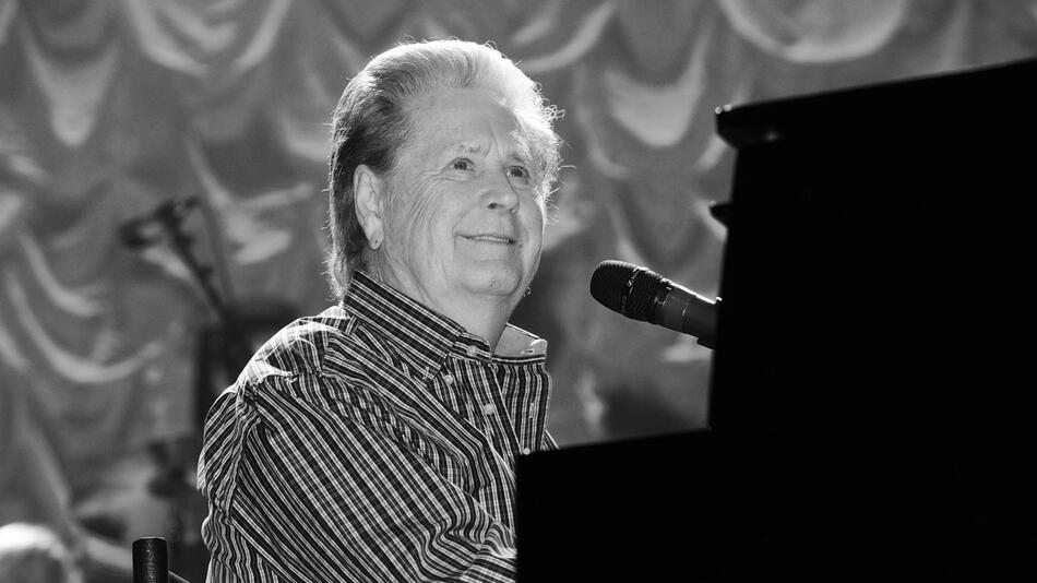 "Die Seele unseres Sounds": Beach Boys trauern um Brian Wilson | 1&1
