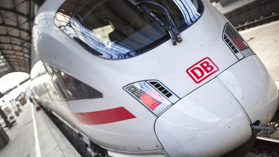 Zug stoppt in Nürnberg statt in Hamburg - der Grund ist kaum zu glauben ...