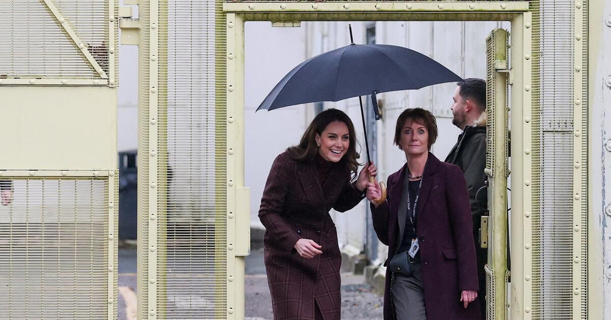 Besuch im Gefängnis: Prinzessin Kate trifft Mütter und ihre Babys | 1&1