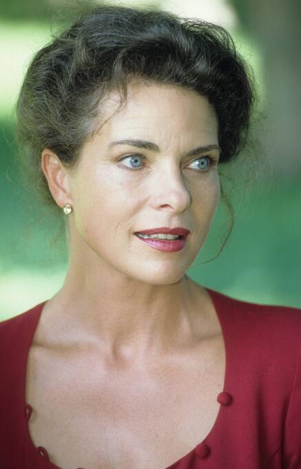 "Die flambierte Frau" machte sie zum Star: Gudrun Landgrebe wird 75 | 1&1