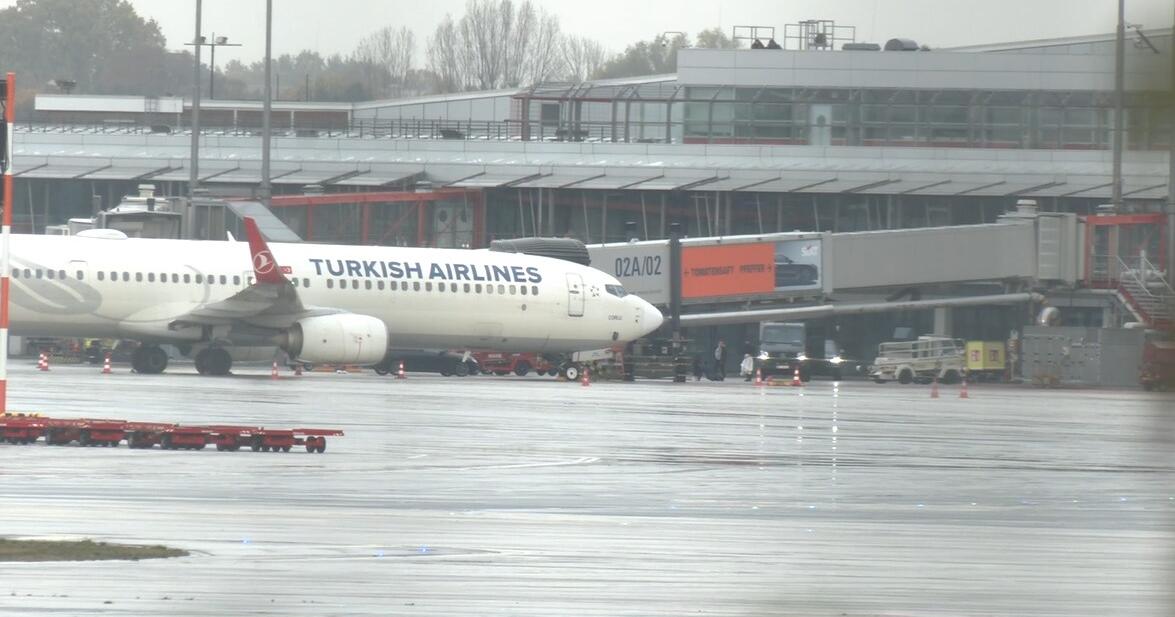 Nach Geiselnahme: Hamburger Flughafen kündigt bauliche Maßnahmen an | 1&1