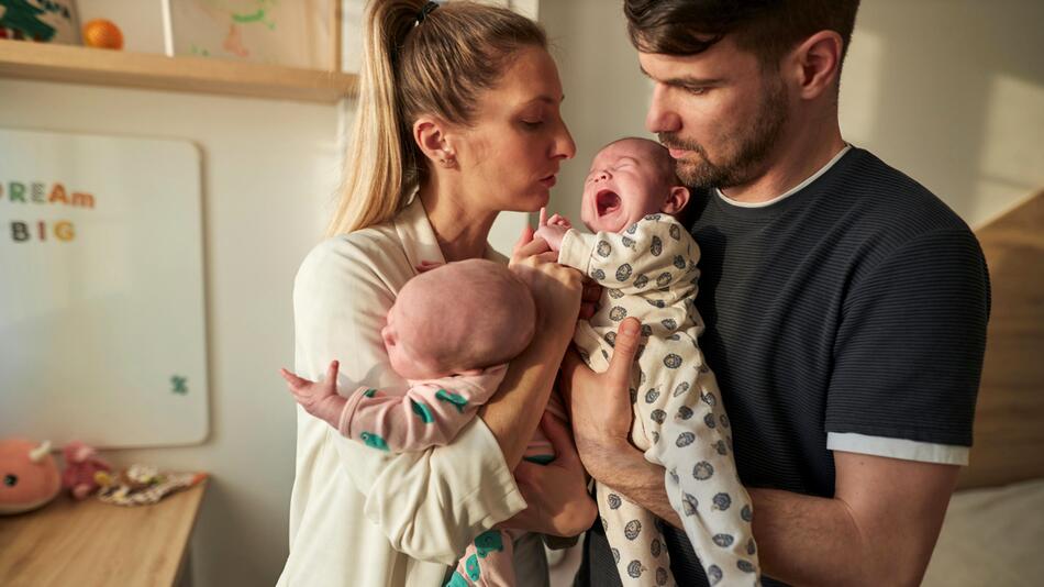 Postpartale Depression: Wenn nach der Geburt die Panik kommt | 1&1