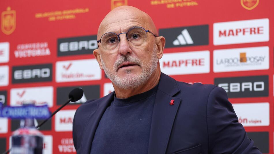 Spaniens Nationaltrainer Luis de la Fuente wütet nach Yamal-Abreise | 1&1