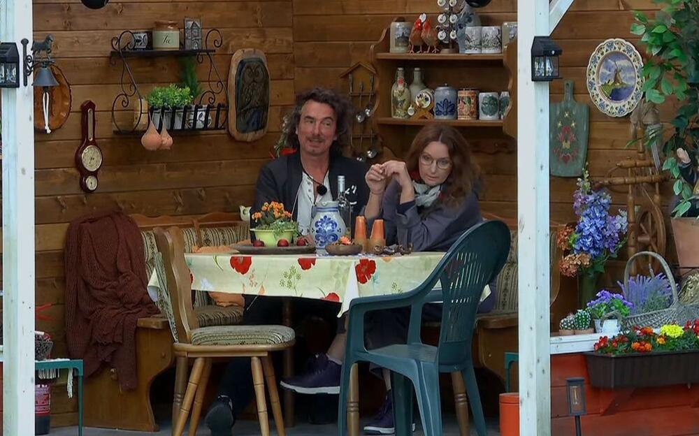 "Sommerhaus der Stars": Exit-Eklat um Hanka Rackwitz | 1&1
