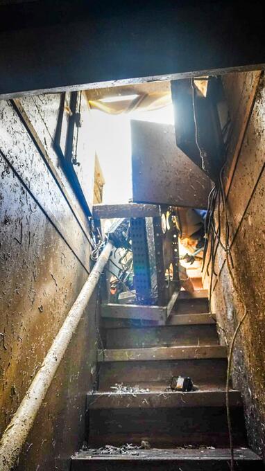 Erste Bilder zeigen Zustand der gesunkenen Luxusjacht "Bayesian" | 1&1