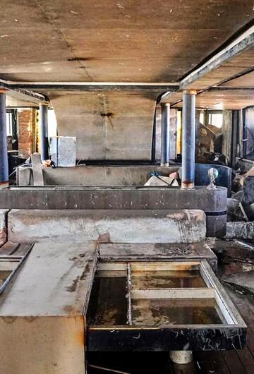 Erste Bilder zeigen Zustand der gesunkenen Luxusjacht "Bayesian" | 1&1