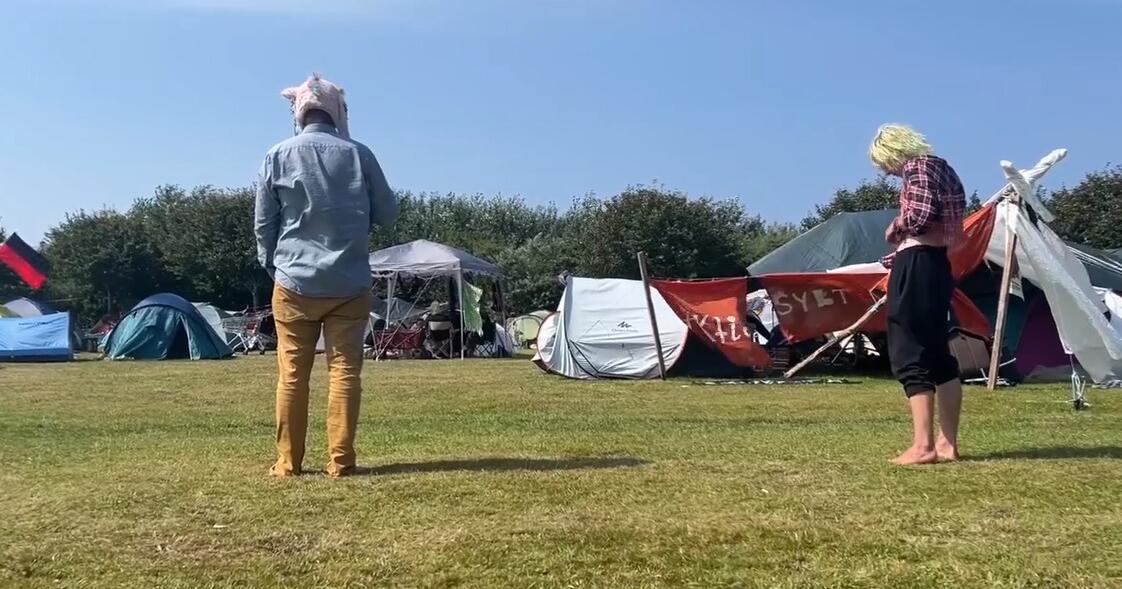 170 Teilnehmer bei Punk-Protestcamp auf Sylt | 1&1