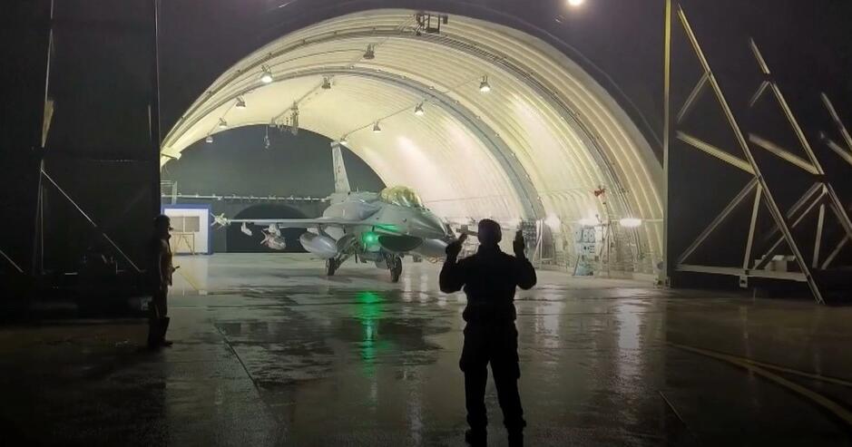 Nach Angriff auf Militärstützpunkt: Türkei fliegt Luftangriffe im Irak ...