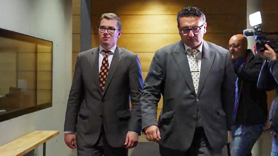 Prozess gegen umstrittenen AfD-Abgeordneten Halemba beginnt | 1&1