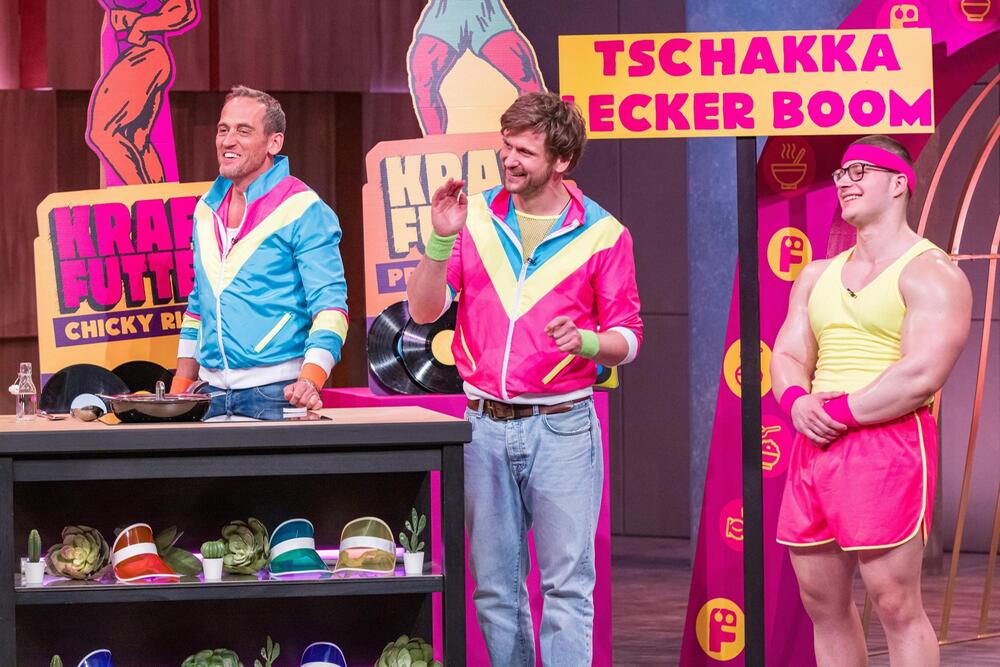 Die Höhle der Löwen: Janna Ensthaler kämpft plötzlichmit den Tränen | 1&1