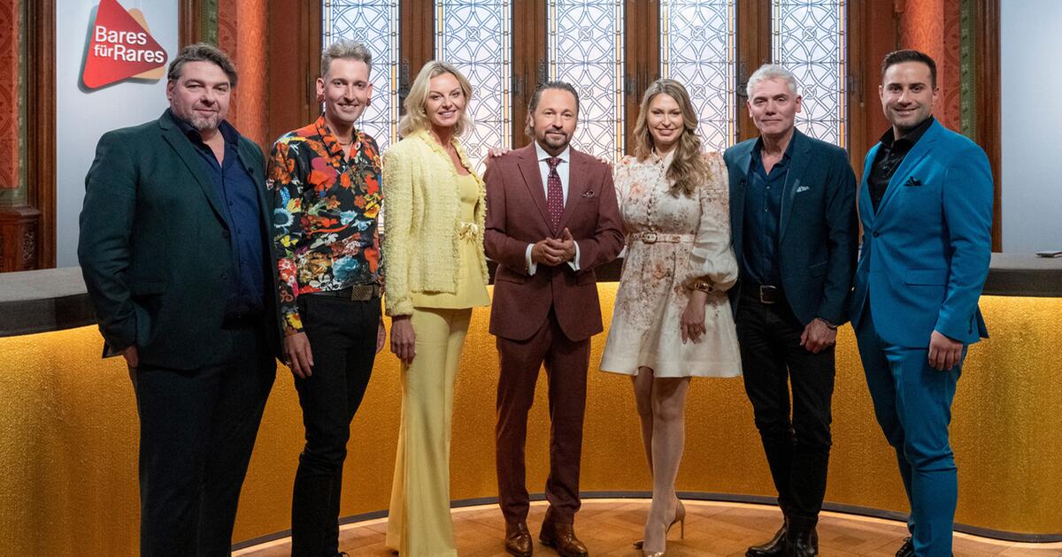 "Bares für Rares"-Händlerin Sarah Schreiber muss vorerst pausieren | 1&1