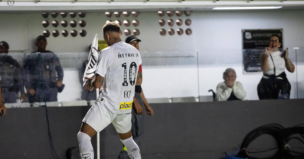 Neymar trifft und unterstützt Kumpel Vinícius Junior | 1&1