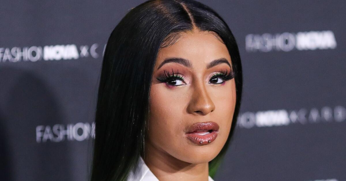 Neues Piercing am Po: Rapperin Cardi B zeigt den Beweis | 1&1