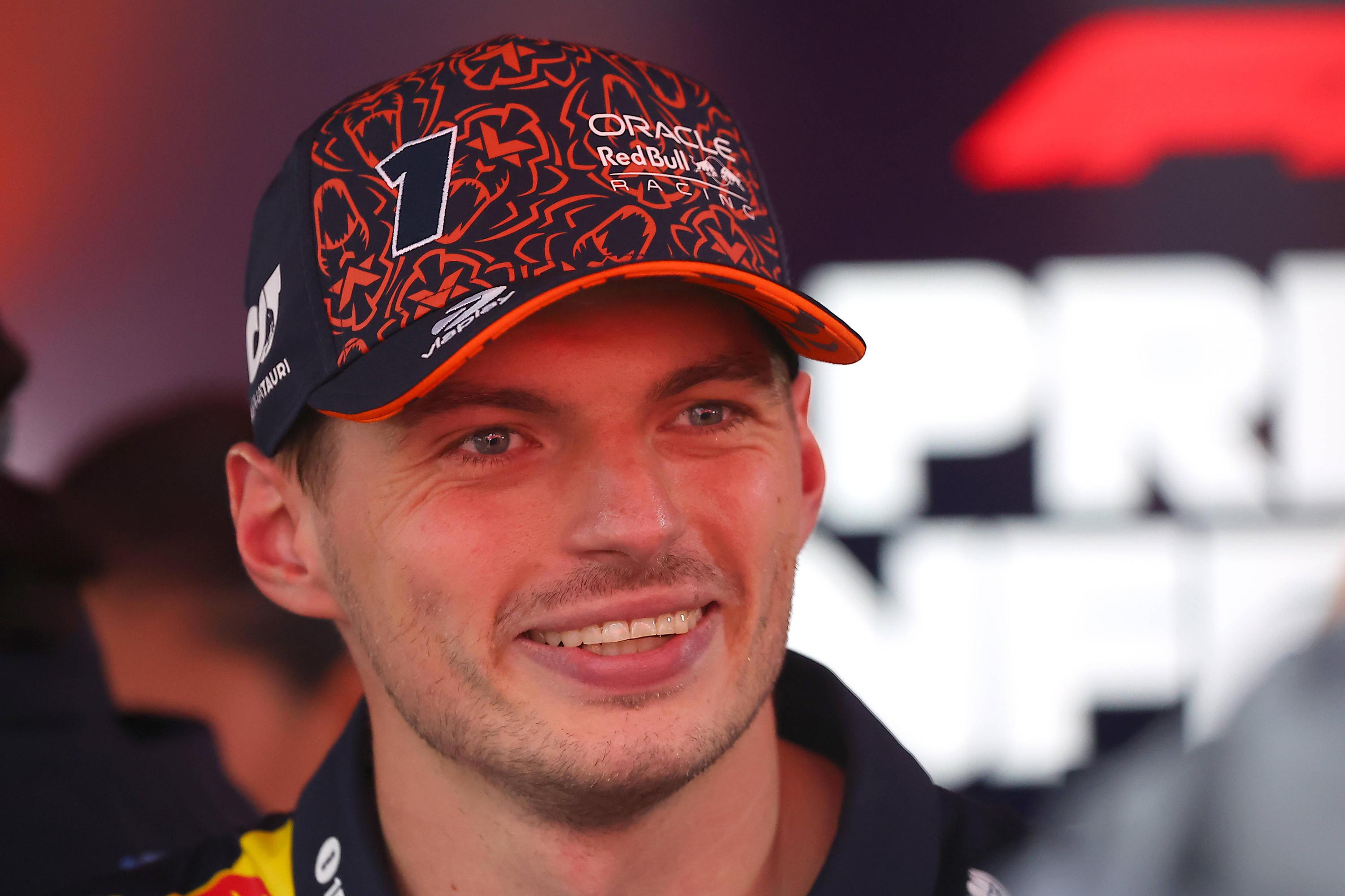 Verstappen beendet Wechsel-Spekulationen | 1&1