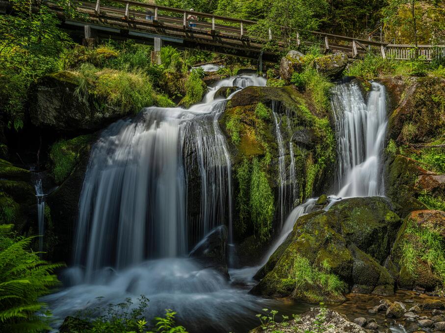 Deutschlands beeindruckendste Wasserfälle - Natur pur erleben | 1&1