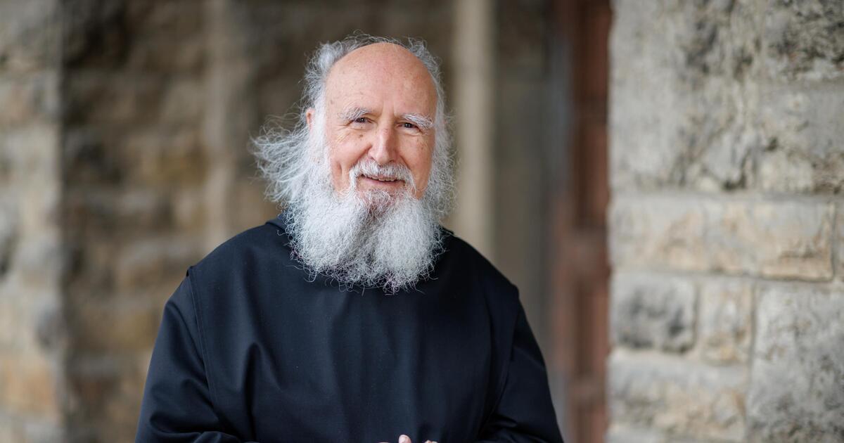 Pater Anselm Grün im Interview: Was ihm Hoffnung gibt | 1&1