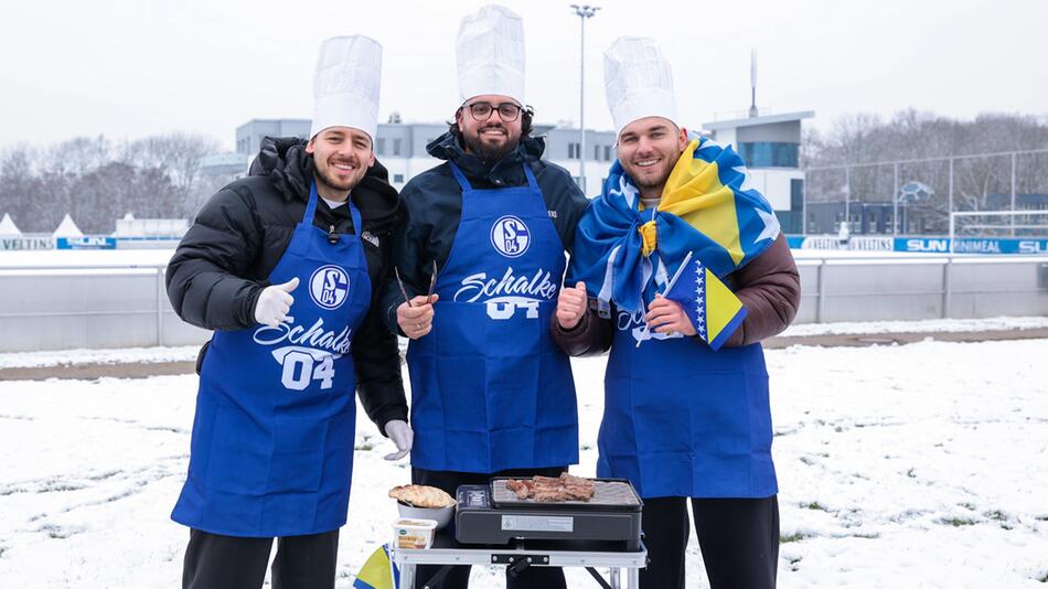 Trotz Doppelpacker Dzeko patzt Schalke erneut | 1&1