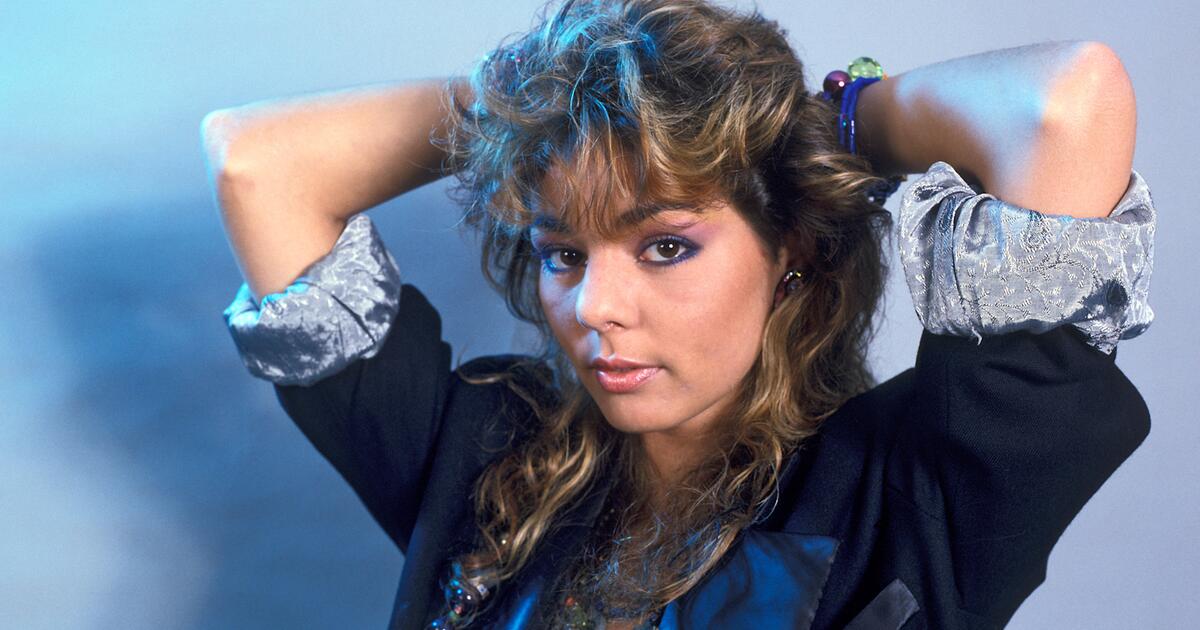 So sieht 80er-Ikone Sandra heute aus - Video | 1&1