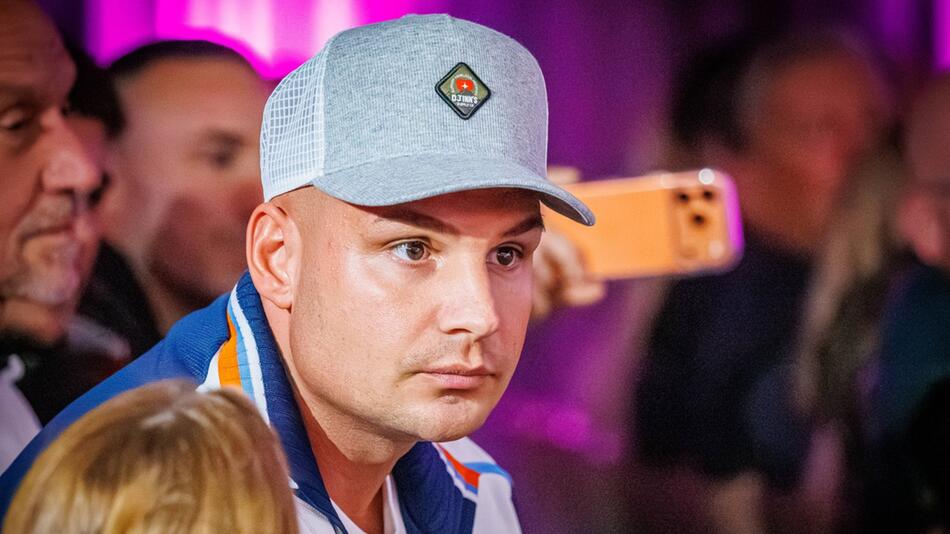 Pietro Lombardi in Trauer: Abschied von seiner geliebten Cousine | 1&1