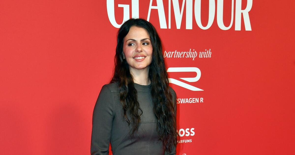 Schauspielerin Ruby O. Fee zeigt sich selbstbewusst hüllenlos | 1&1