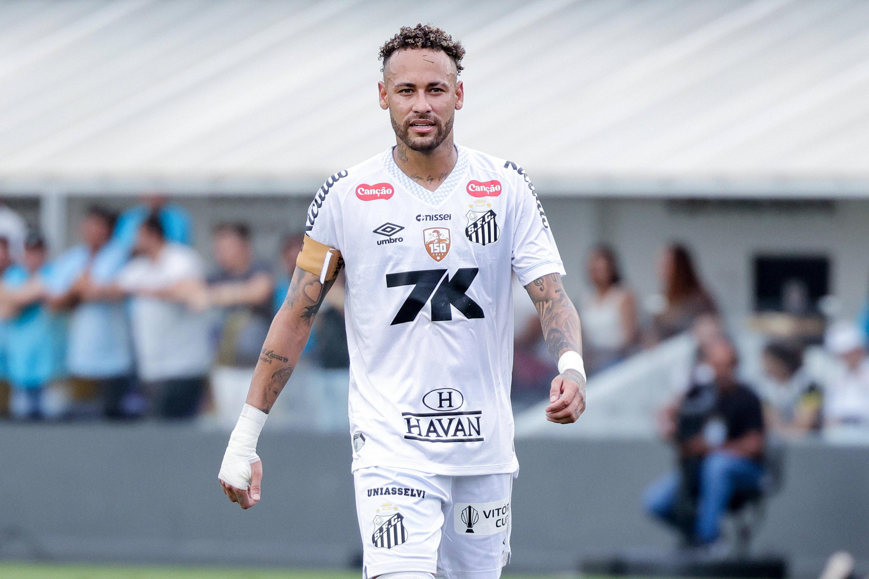 Transfer-News: FC Santos verkündet Neuigkeiten zu Neymar | 1&1